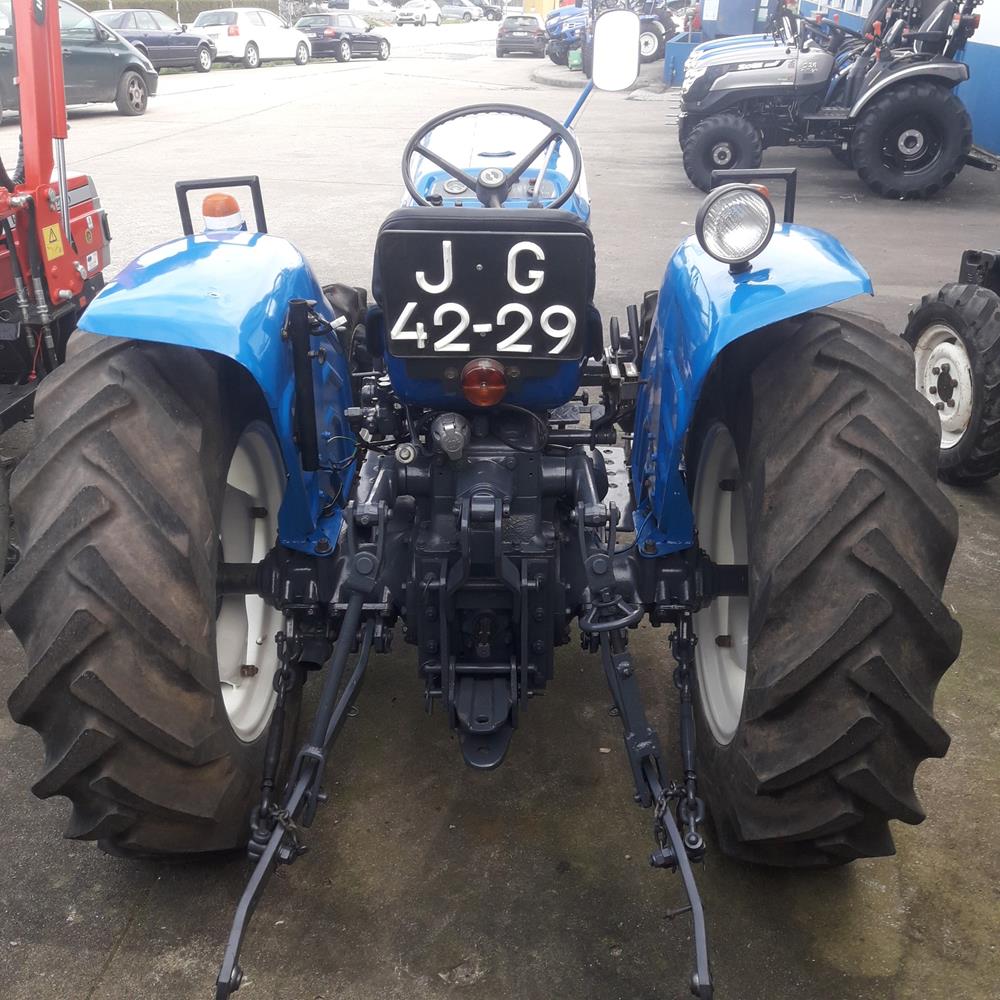 abolsamia - Trator convencional ISEKI TS 3110