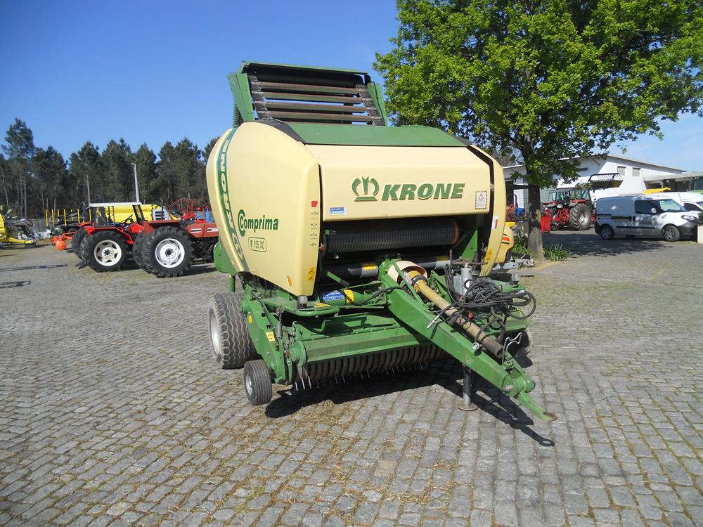 abolsamia - Enfardadeira KRONE COMPRIMA CV155 XC